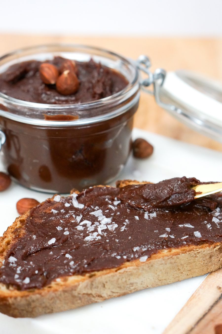 Healthy Nutella (Gluten Free, Vegan, Paleo, Refined Sugar Free) - Liz Moody