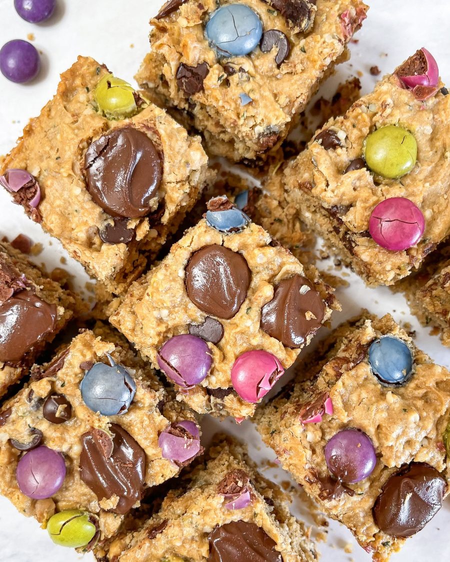 Make-Ahead Monster Breakfast Bars Recipe - Liz Moody